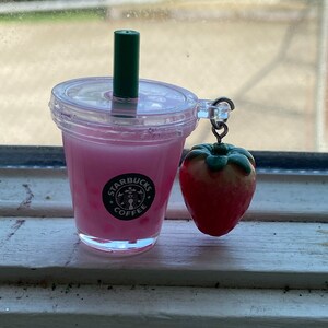 Starbucks Kiwi Refresher Drink Shaker Keychain - Etsy