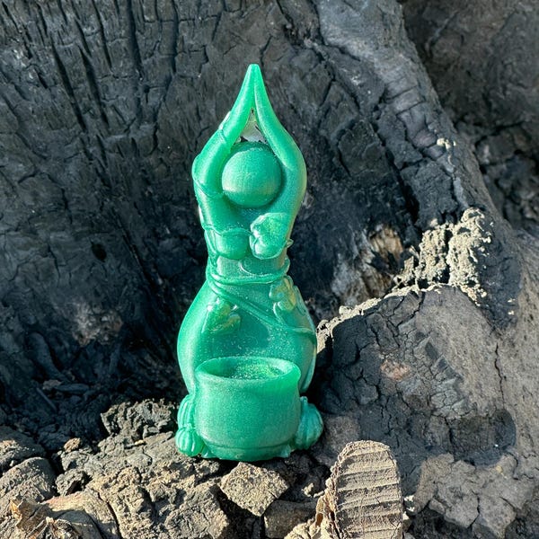 Muse, She Listens Pachamama Goddess Statue (sculpture, Story Goddess ...