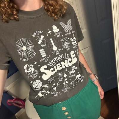 Comfort Colors Retro Woman in Science Shirt Preppy Aesthetic Shirt ...