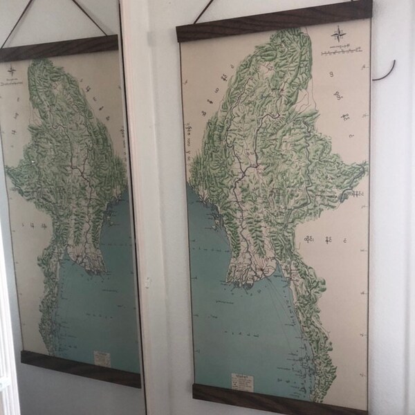 Map Hanger Frame - Magnetic Wood Poster Hanger - Etsy