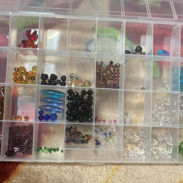 500-1000 Pcs Assorted Crystal Mix. 2mm-12mm Jesse James Glass Crystal ...