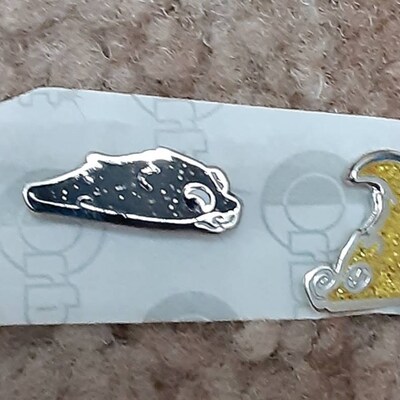 Worm on a String Mini Pins - Etsy