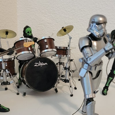 Miniature Figure Action Traveller Hiking Climbing Scale 1:87 NO PREISER ...