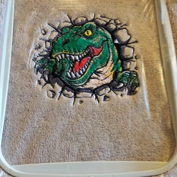 Dinosaurios Triceratops Embroidery Design, T-rex Machine Embroidery ...