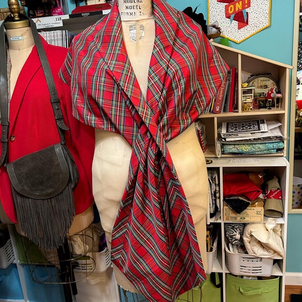 Red Multicolor Metallic Plaid Taffeta Fabric (60 In.) Sold by the Yard ...