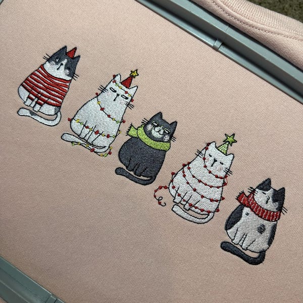 Christmas Cats Embroidery Design, Merry Christmas Embroidery Machine ...