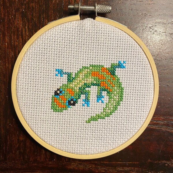 Gecko - Gold Dust Day Gecko Cross Stitch Pattern PDF - Gecko Embroidery - Instant Download ...