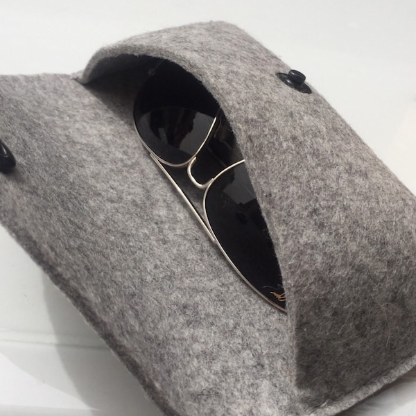 Practical Glasses Case With Push Button Made of Genuine Felt - Etsy