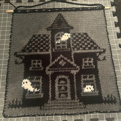 Beetlejuice Sandworm Tapestry Crochet Pattern / Wall Hanging / Home ...