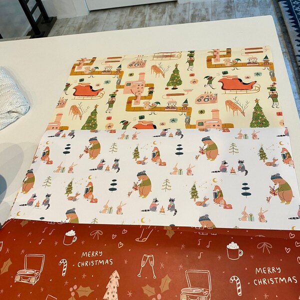 Rust Merry Christmas Pattern Wrapping Paper Sheets - Each Sheet 20"x29 ...