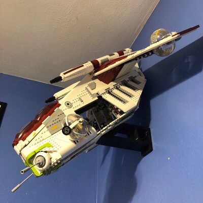 UCS Gunship Wall Mount - Etsy