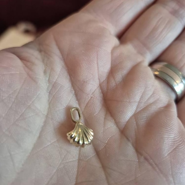 14K Chili Pepper Urn Pendant, Real Solid Gold Minimalist Cremation ...