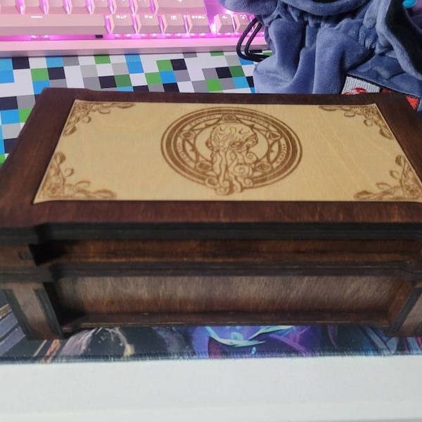Handcrafted Mimic Chest – Dnd & MTG Deck Box – Custom Dice Holder - Etsy