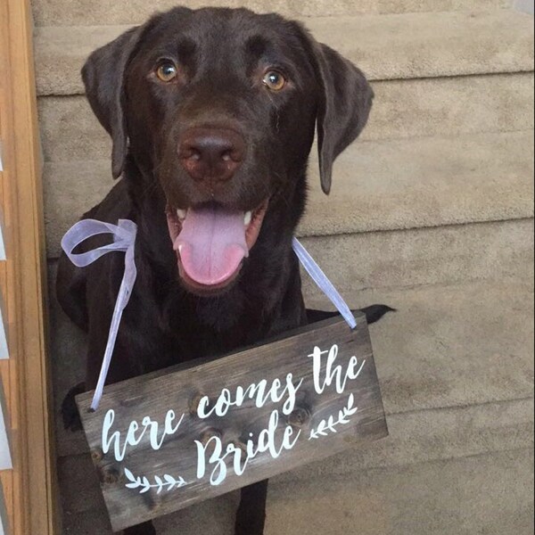 Here Comes the Bride Sign - Wedding Sign - Custom Wedding Sign - Rustic ...