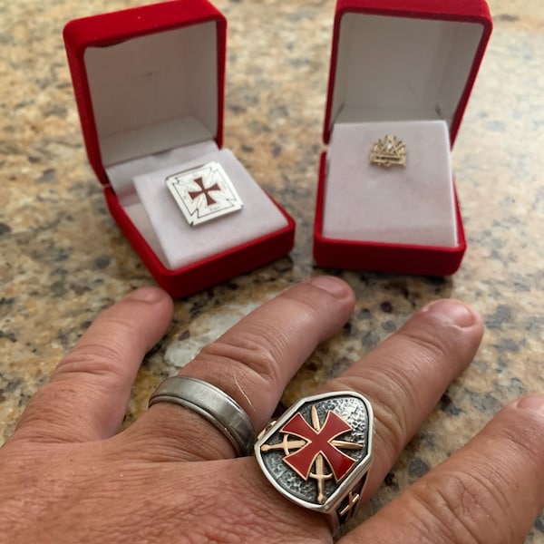 The Knights Templar Ring - Etsy