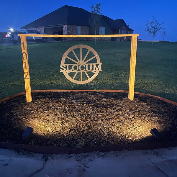 Wagon Wheel Family Name Sign | FREE SHIPPING | Personalized Metal ...
