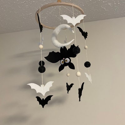 Bat Baby Mobile, Bat Nursery Mobile, Hanging Bat, Halloween Baby Mobile ...