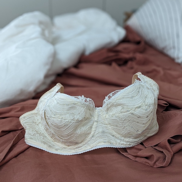 Black Beauty Bra, Sizes 28-40 B-DD | PDF Sewing Pattern - Etsy