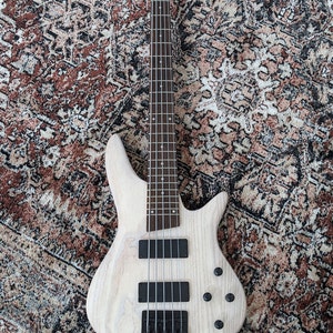 DIY Multiscale 5-string Bass Kit - Etsy Canada