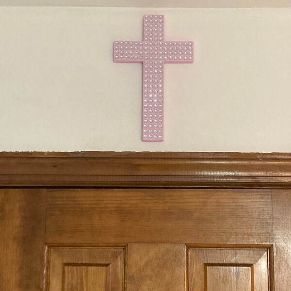 RIVER ROCK Wall Cross - Hand Painted Beige Wood Cross W/ River Pebble ...