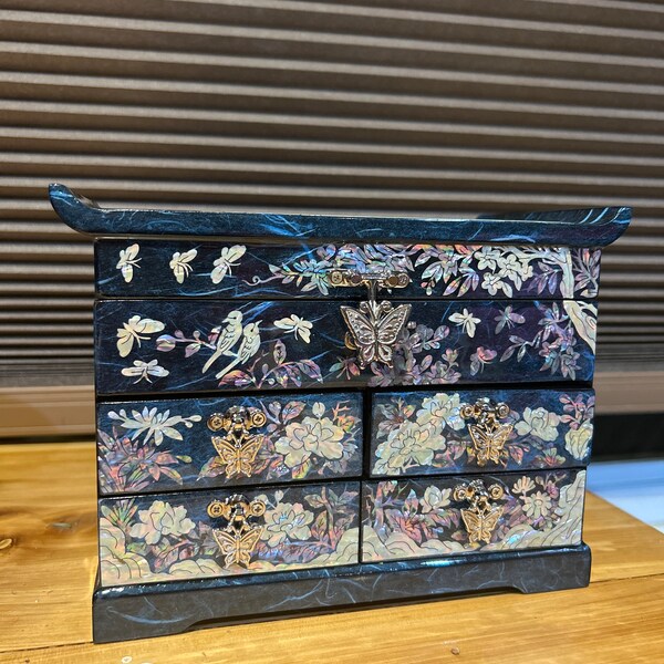 Mother of Pearl Jewelry Keepsake Box Asian Inlay Lacquer Wood Jewelry ...