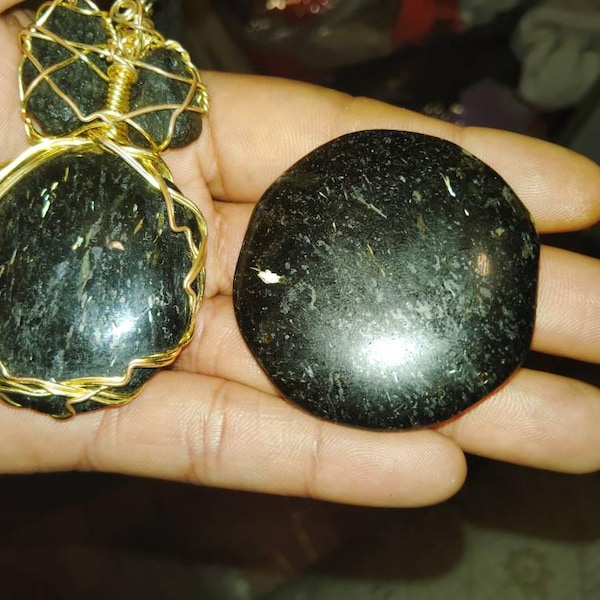 Genuine Nuummite Palm Stone (1) Greenland Empath Protection Crystal - Etsy
