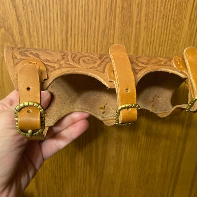 Fiore Dei Liberi Sword in One Hand Pilgrim's Badge / Pin - Etsy