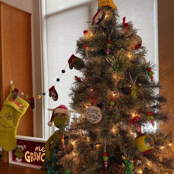 Grinch Star Christmas Tree Topper 5 and 8 Inch - USA Shipped - Multiple ...