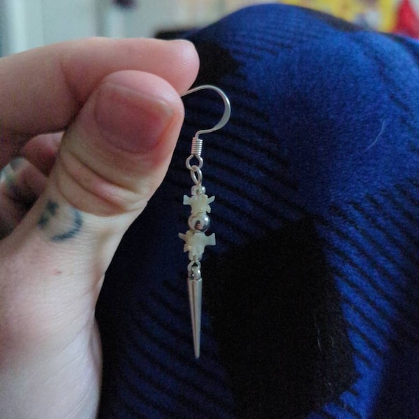 Silver Spike Snake Bone Earrings, Real Bone Jewelry, Snake Vertebrae ...