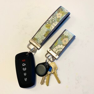 Blue Rose Print Floral Key Fob Fabric Key Fob Navy Key Fob | Etsy