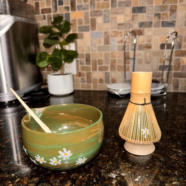 Hand Painted Daisy Green Matcha Bowl Set of 4, Japanese Matcha Tea Set ...