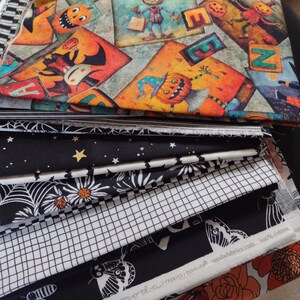 Stephanie Fat Quarter Bundle by Joanna Plucknett for Clothworks Full ...