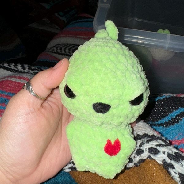 CROCHET PATTERN - Meanie Greenie | No Sew | Amigurumi | Crochet Plushie ...