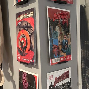 Comic Book Wall Mount Display Shelf - Etsy