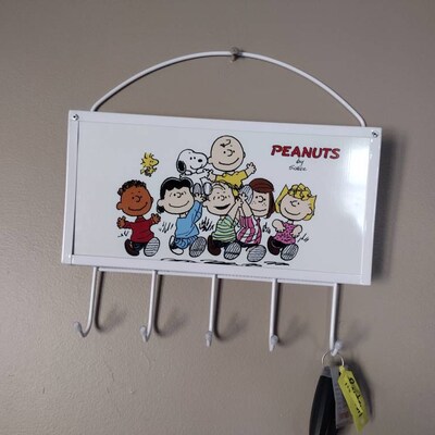 Marvel Comics Characters Desk Lamp With Chrome Finish Shade, Avengers ...