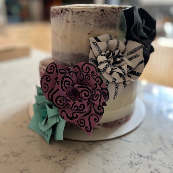 Nightmare Flowers, Jack and Sally Rose, Halloween Flowers, Unique ...