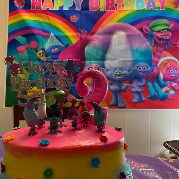 Trolls Personalize Name Glitter Cake Topper, Trolls Happy Birthday ...