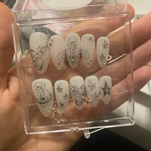 Toro Inoue Dokodemo Issyo Press-ons Nails - Etsy