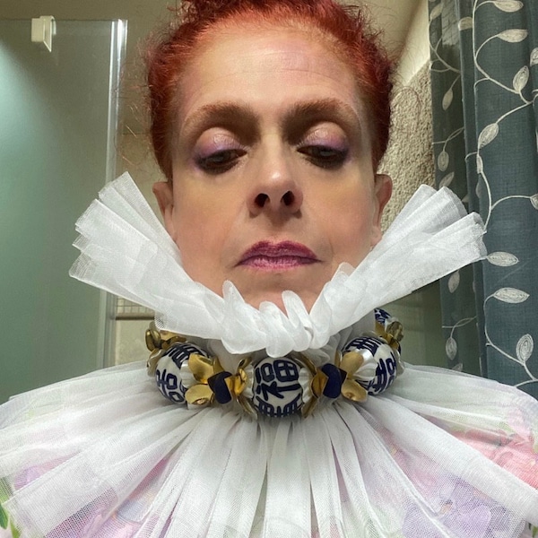 Renaissance Queen High Neck Tulle Collar in Black, Shakespeare Ruffled ...