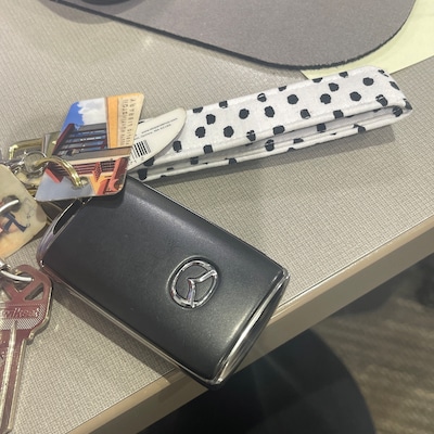 Floral Keychain Wristlets, Neutral Key Fobs, Wristlet for Keys, Key ...