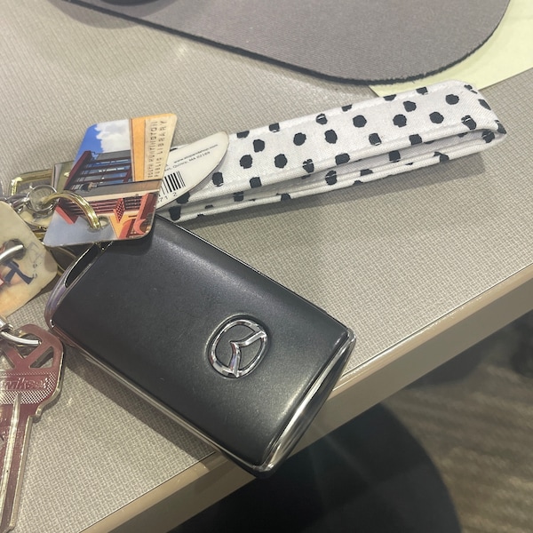 Floral Keychain Wristlets, Neutral Key Fobs, Wristlet for Keys, Key ...