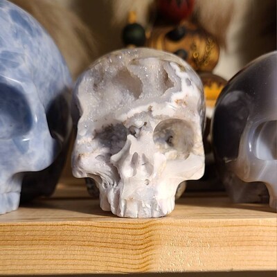 Skullis Crystal Skull, 5.1 Dream Chevron Amethyst Hand Carved Gemstone ...