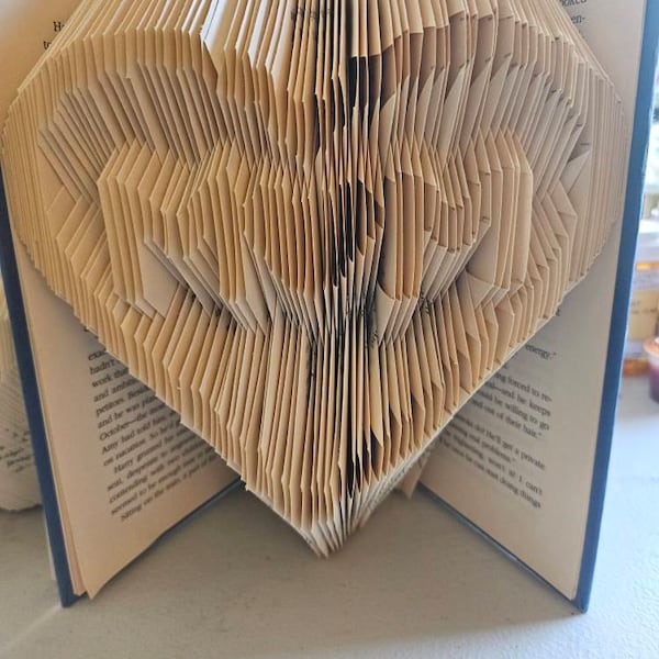 Book Folding Pattern - HEART With MOM in Center - 206 Folds + Tutorial ...