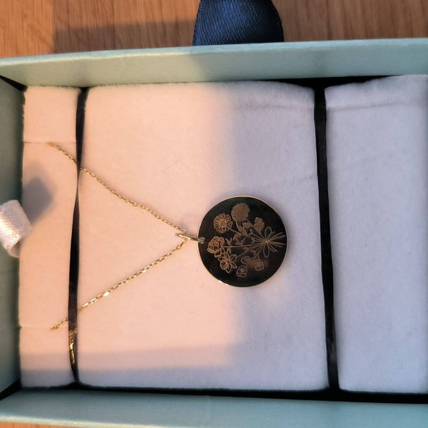 Personalized Birth Month Flower Bouquet Disc Pendant 14K 18K SOLID Gold ...