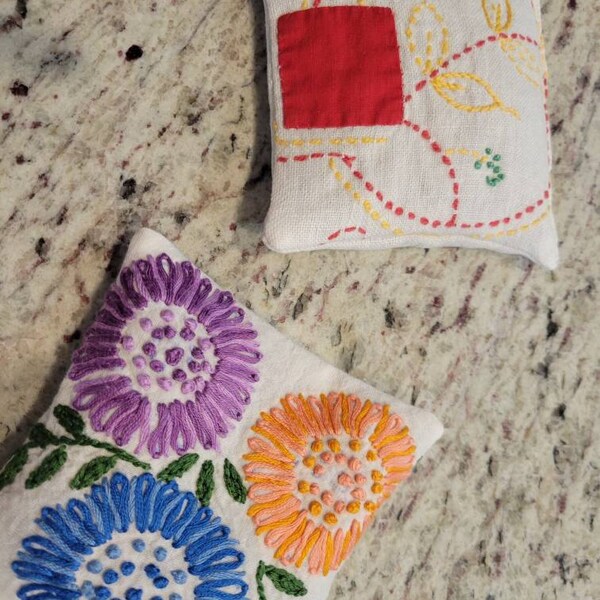 3 Dried Lavender Sachets - Embroidered Sachets - Stocking Stuffers ...
