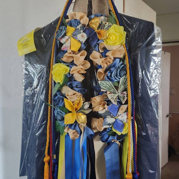 Signature Lei Design Name: Iolani "royal Hawk" Graduation/celebration ...