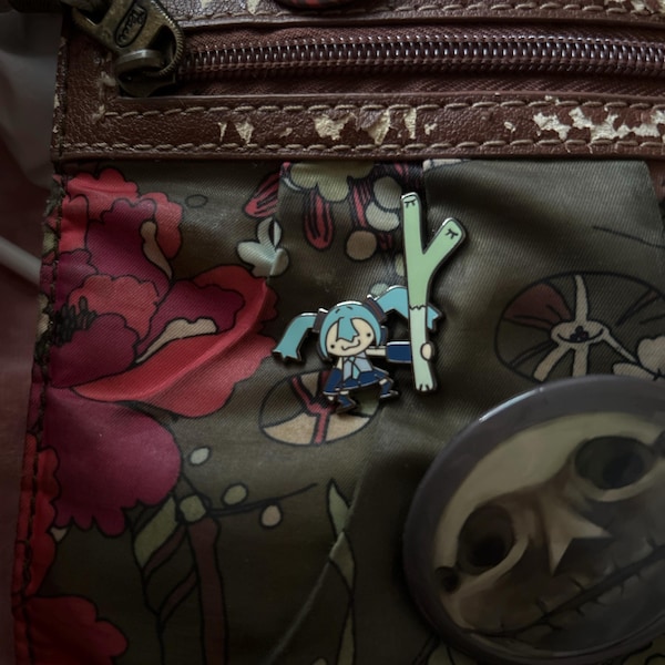 Big Leek Miku Enamel Pin | Original Creator | Pin for Hats, Lanyards ...