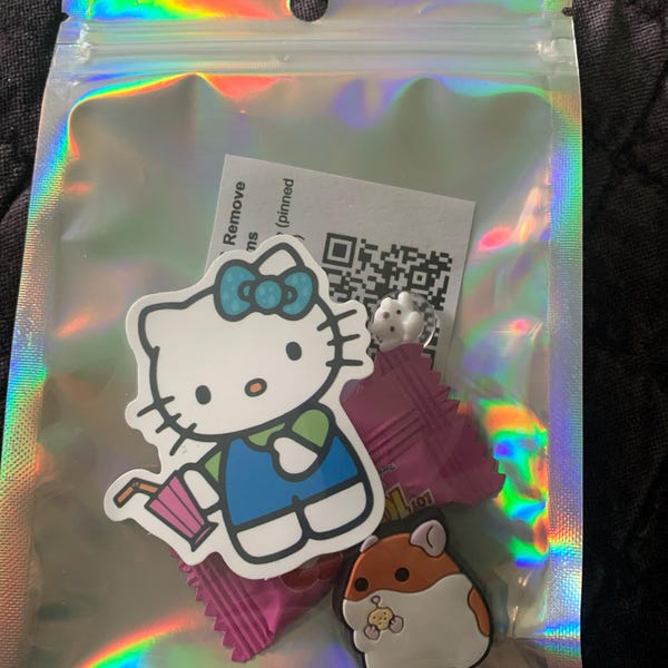 ONE Tiny Smiley Face Happy Flower Shoe Charm / Handmade / Floral ...