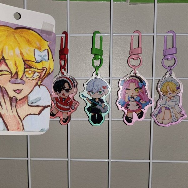 Ivan Alien Stage Keychain - Etsy