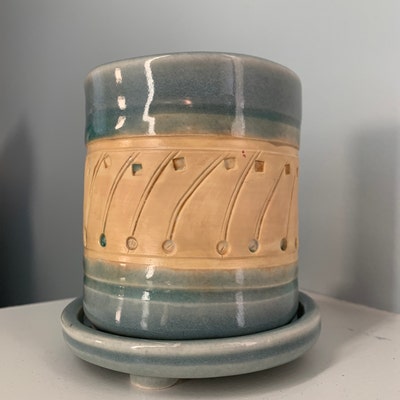 Oval Desktop Pencil and Pen Holder in Ancient Copper Glaze and Lively ...